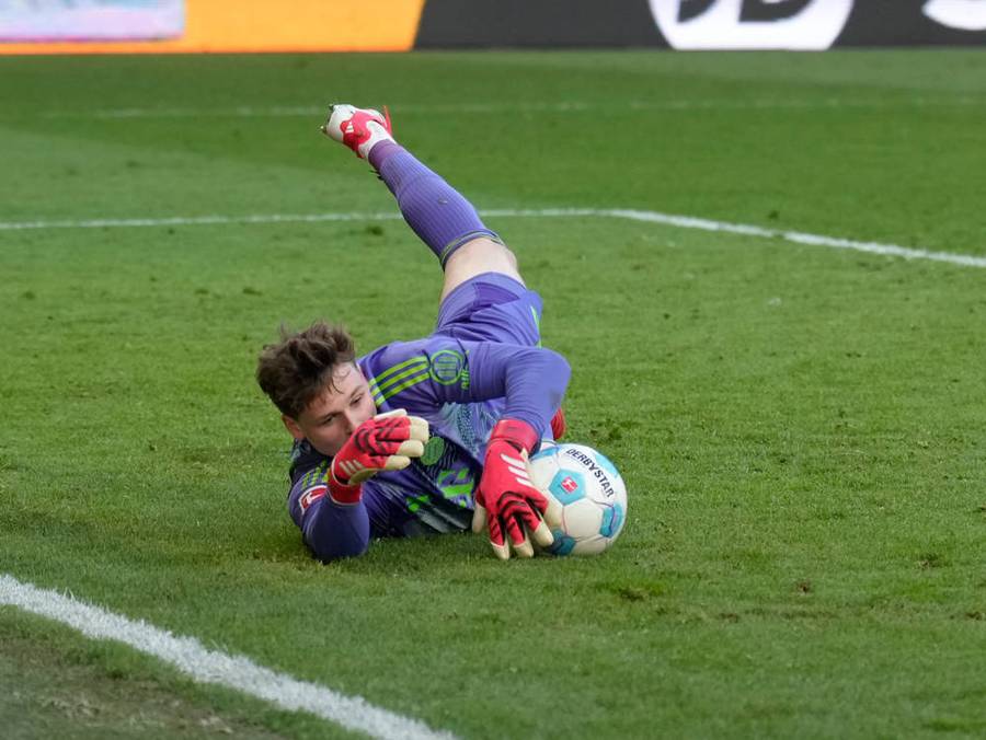 "Jonas ist besser als Alexander Nübel"