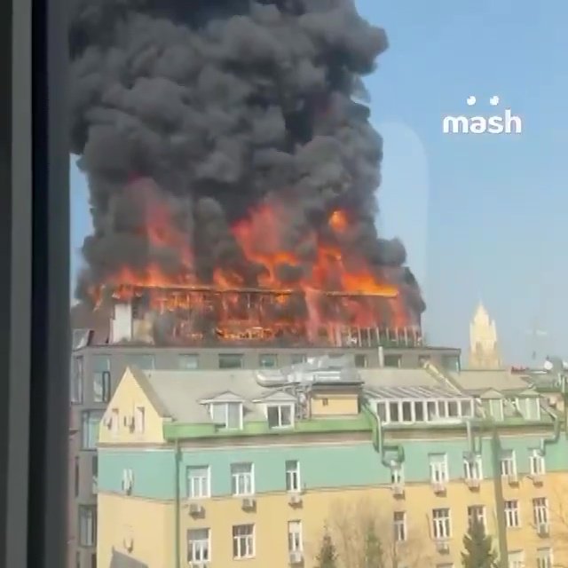 Homes belonging to some of Russia’s elite destroyed in huge fire