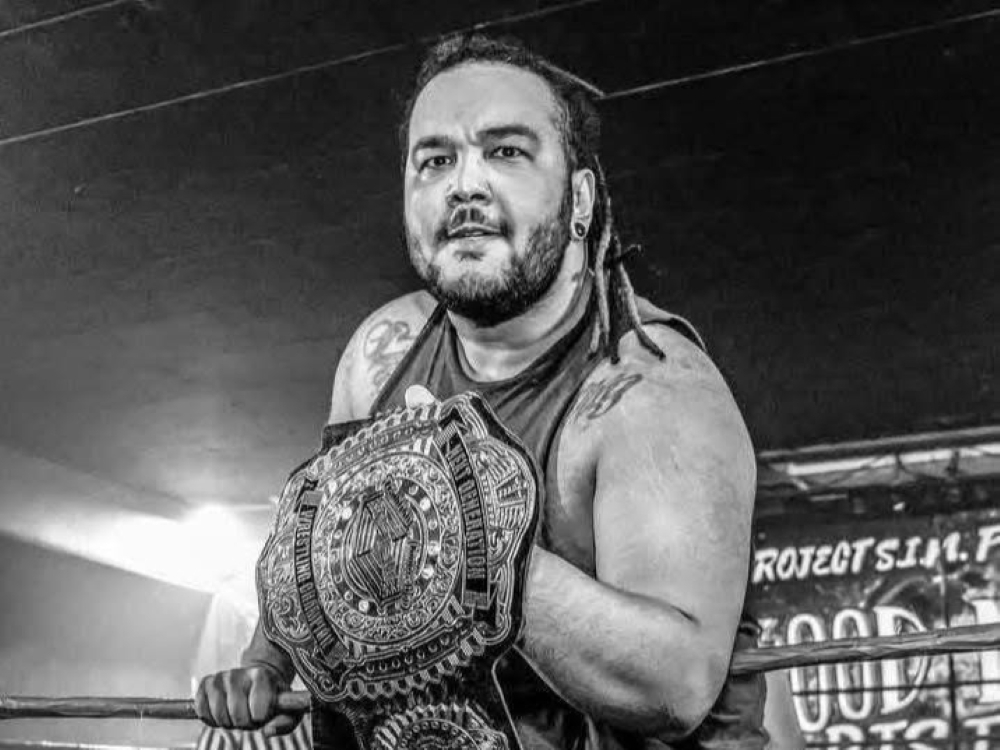 Pro wrestling champ dies at age 30 after incident during event
