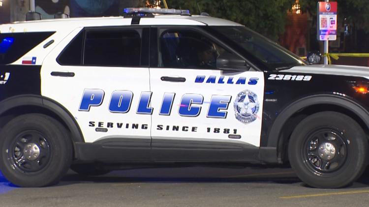 Driver dies after crashing vehicle into Circle K gas pump, police say Driver dies after crashing vehicle into Circle K gas pump, police say