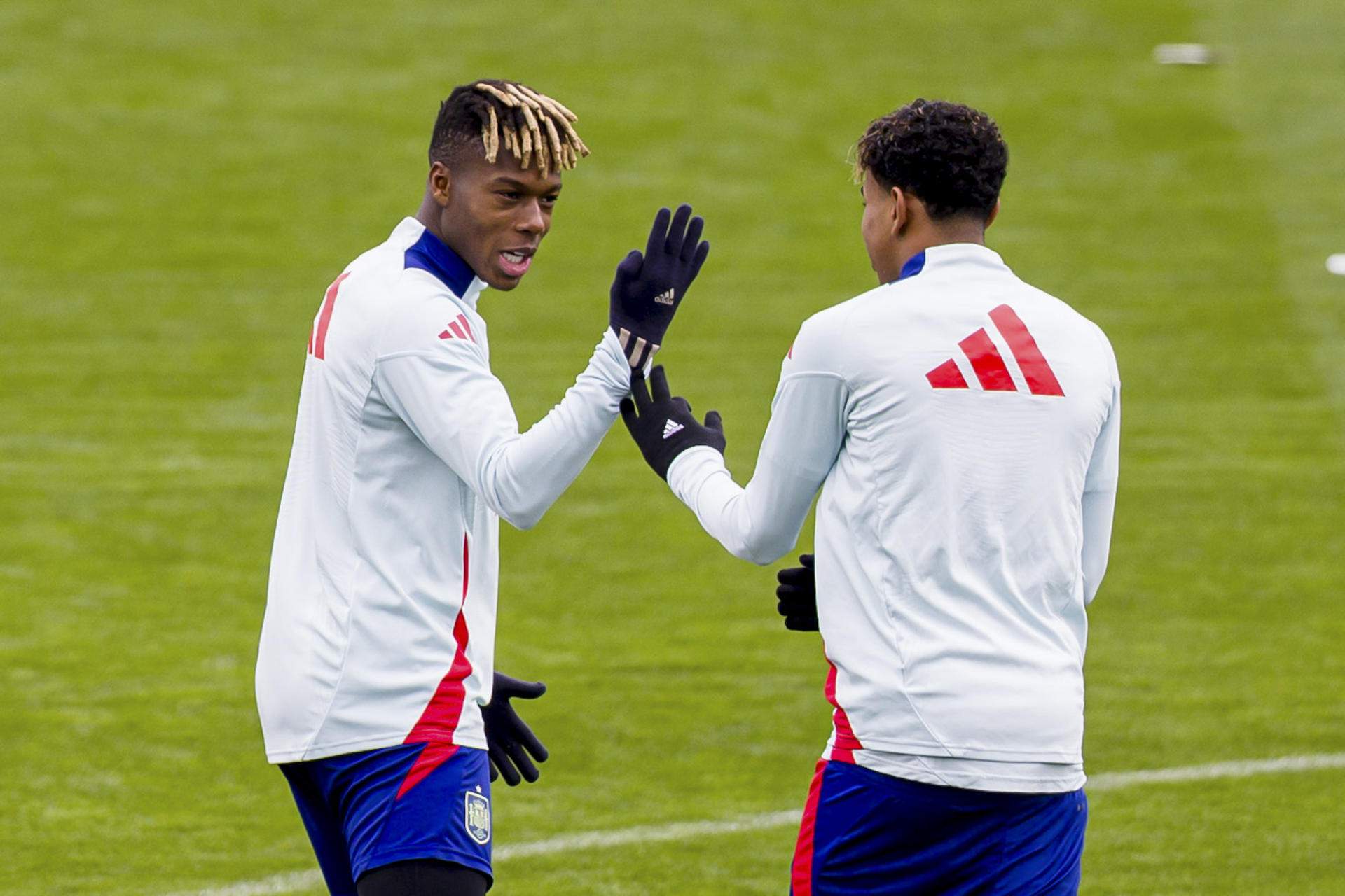 Nico Williams, el primero en saber que no va a jugar con Lamine Yamal y ...