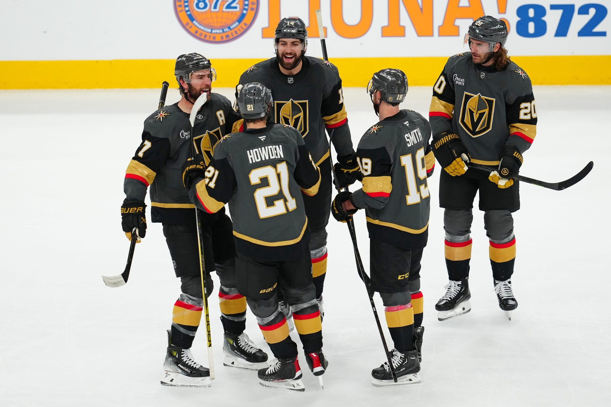 Playoff Race: Golden Knights stretch lead in Pacific Division