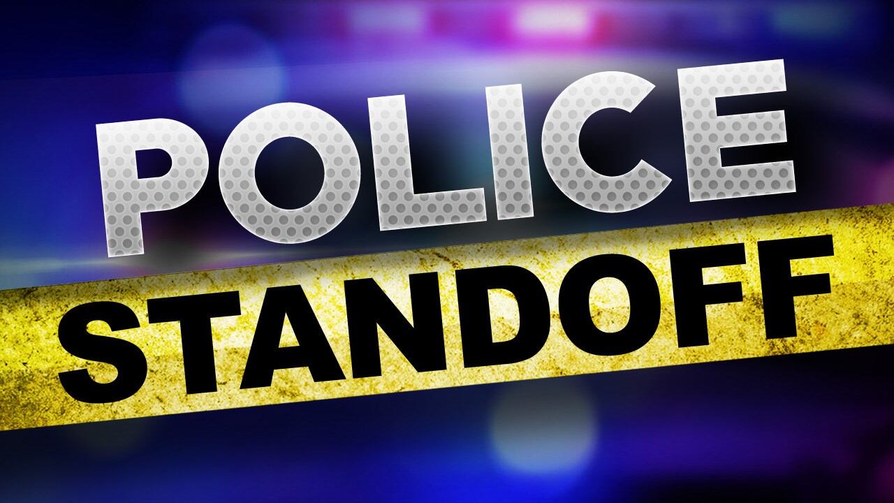 NSP SWAT Team arrests Holdrege man after hours-long standoff