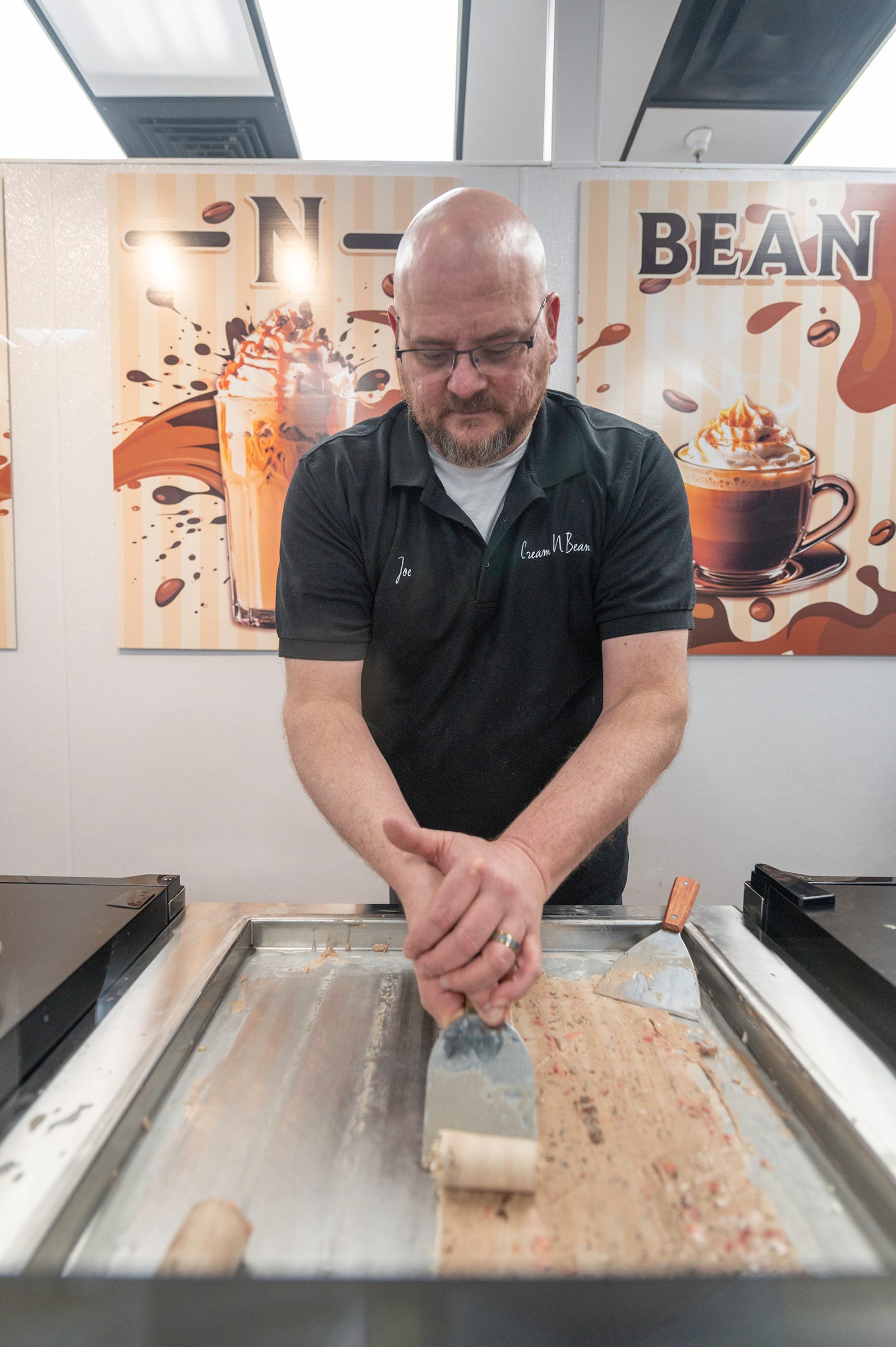 Family-owned business brings rolled ice cream and Colombian coffee to ...