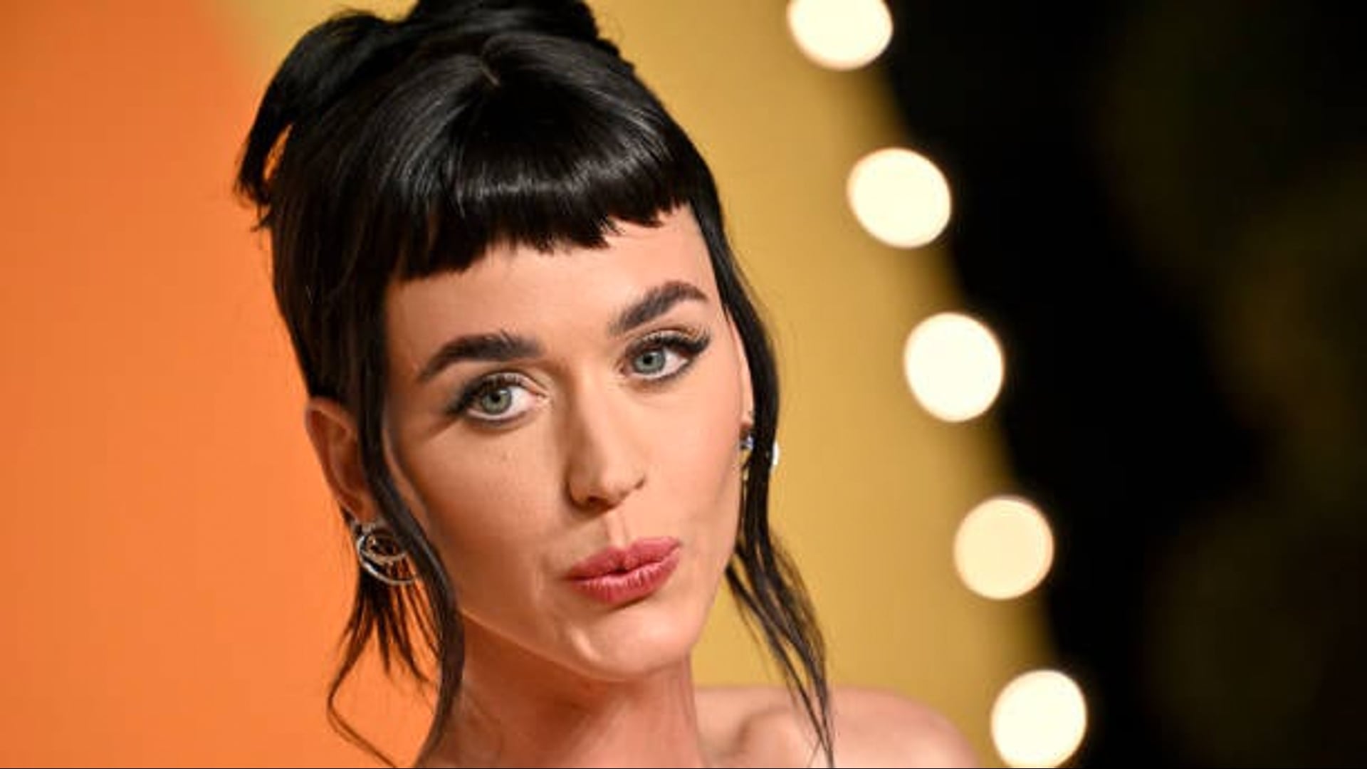 Katy Perry Risponde Alle Voci Secondo Cui Sarebbe JonBenét Ramsey