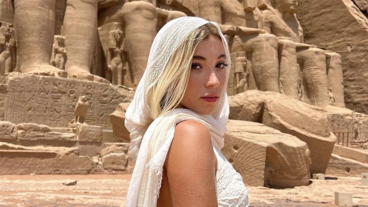 Rebeca Stones, 24 años, actriz y escritora: “Hawái casi me lleva al límite, sentí que moría. Si ...