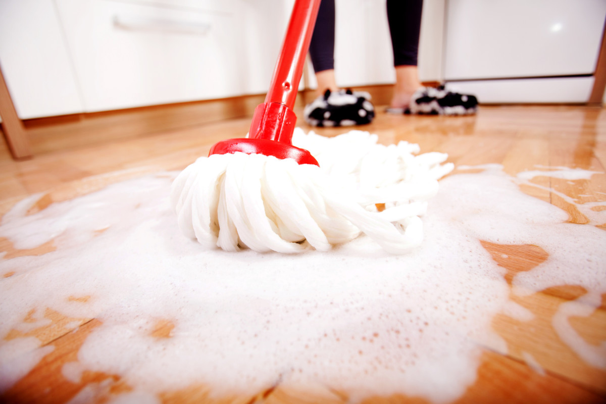 What is “Ice-Mopping”? The Viral TikTok Cleaning Trend Might Do More ...
