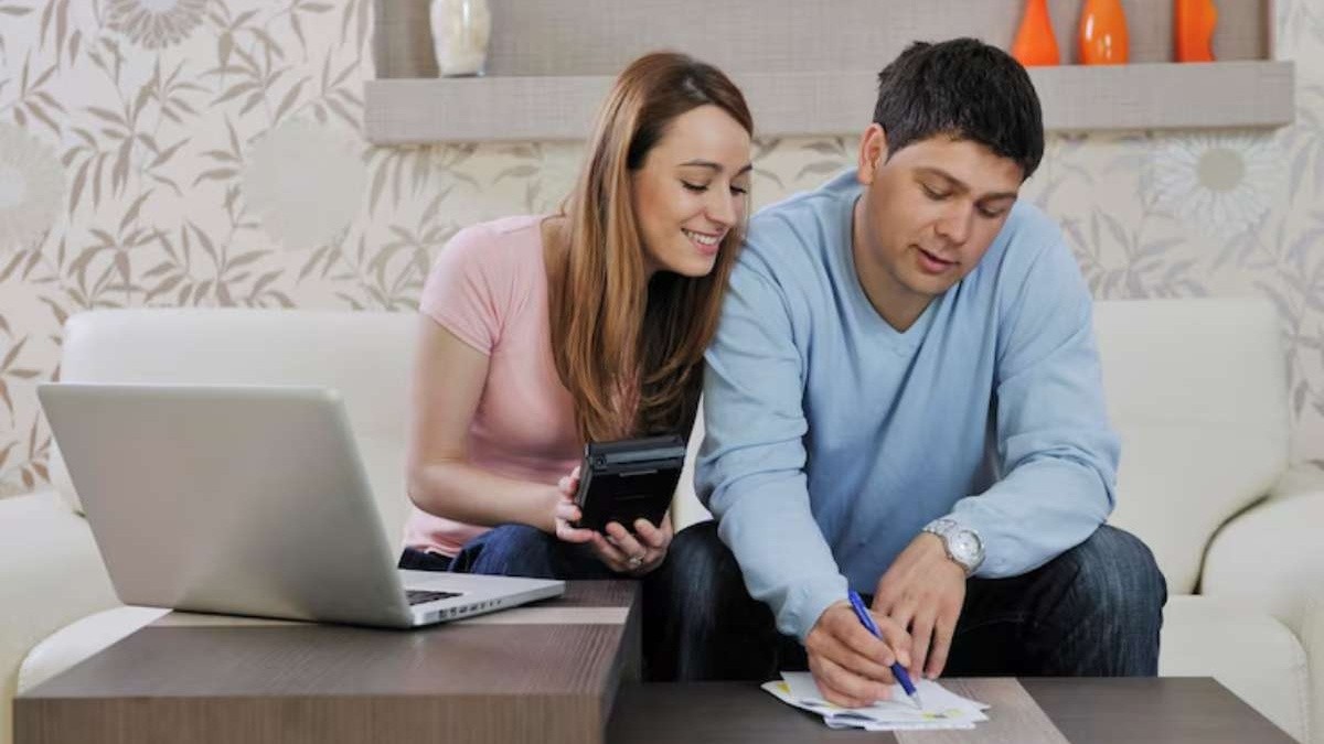 IRS uses 'Combined Income' to calculate federal Social Security taxes