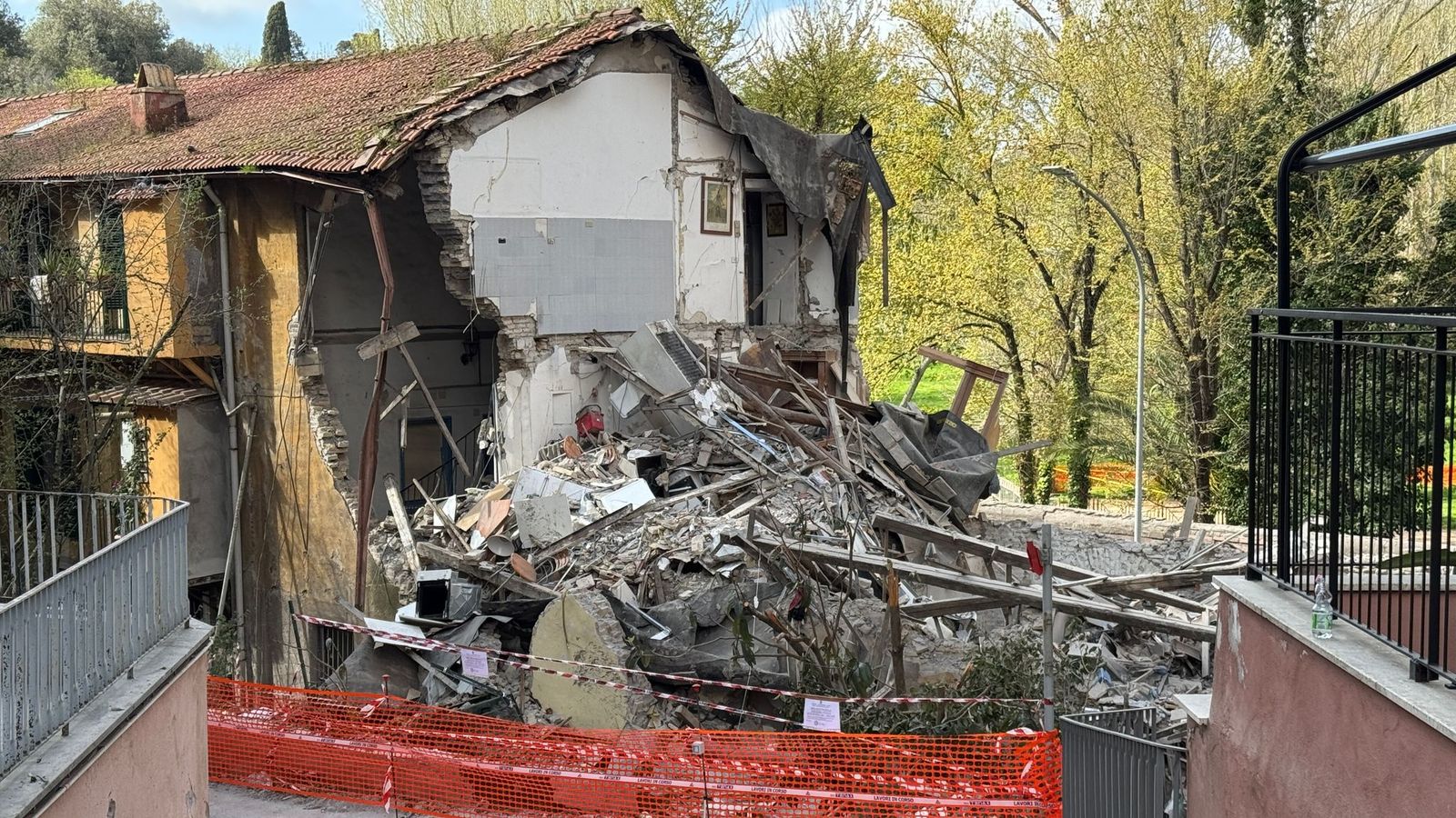 British tourist seriously injured after Rome explosion