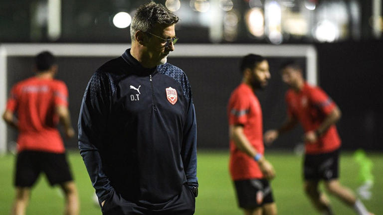 Pelatih Bahrain Sindir Indonesia: Punya 300 Juta Penduduk, Tapi Pemain dari Belanda