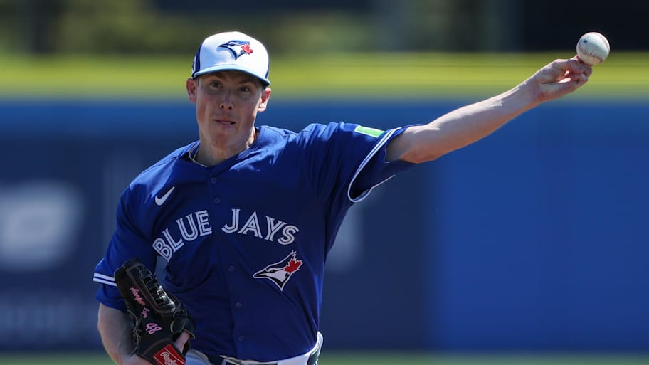 Yankees Sign Veteran Left-Handed Pitcher to Last Minute Major League Deal