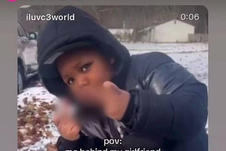 Justin Bieber's fans fear for his marriage as they accuse him of ...