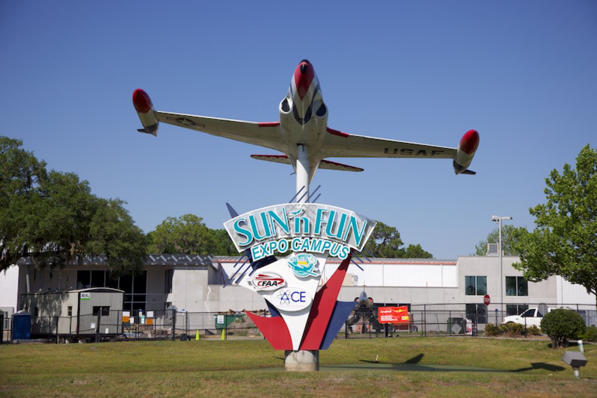 How to Fly Into Sun 'n Fun This Year