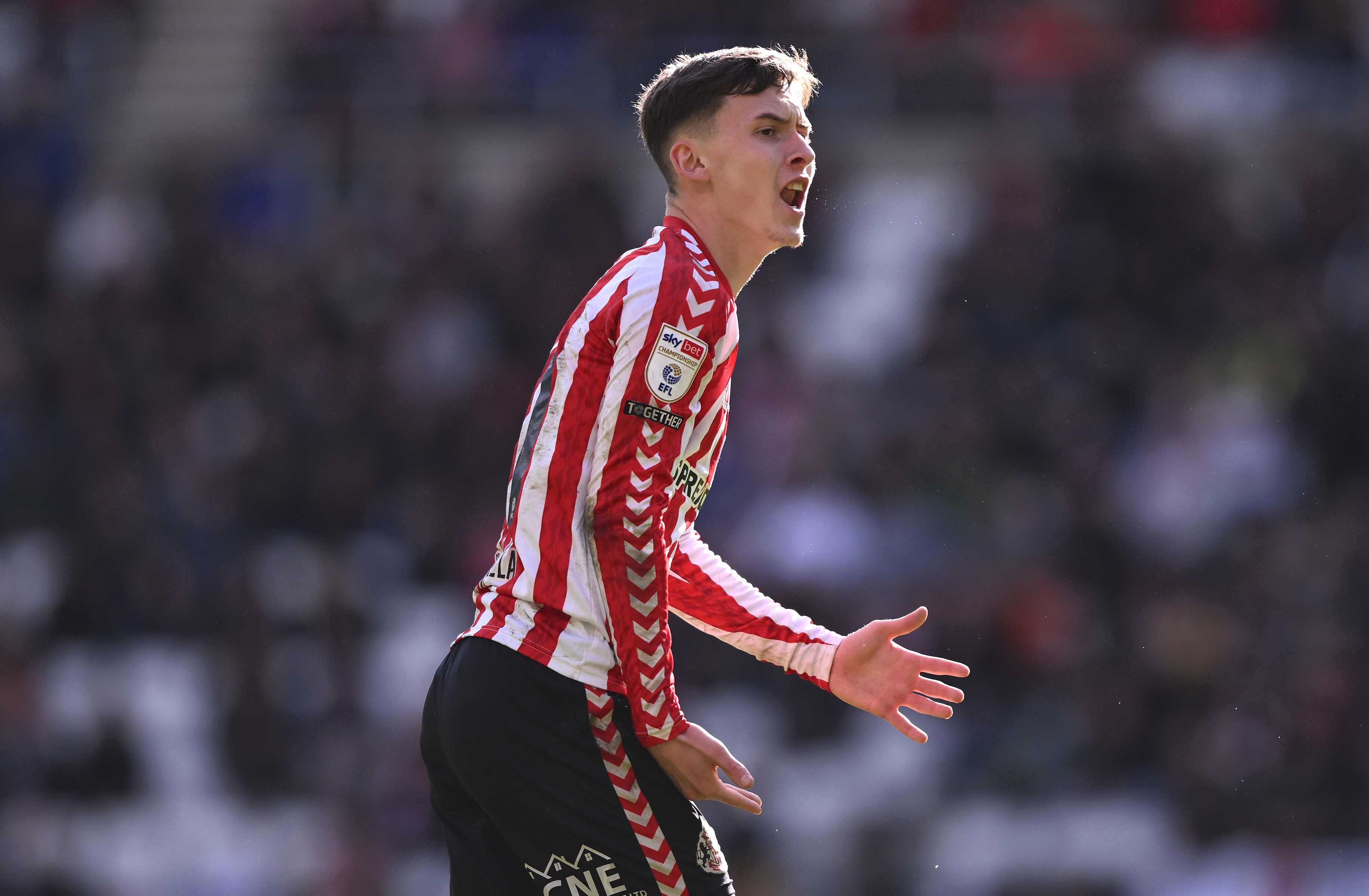 Sunderland injury news: Who should be back for West Ham United opener ...