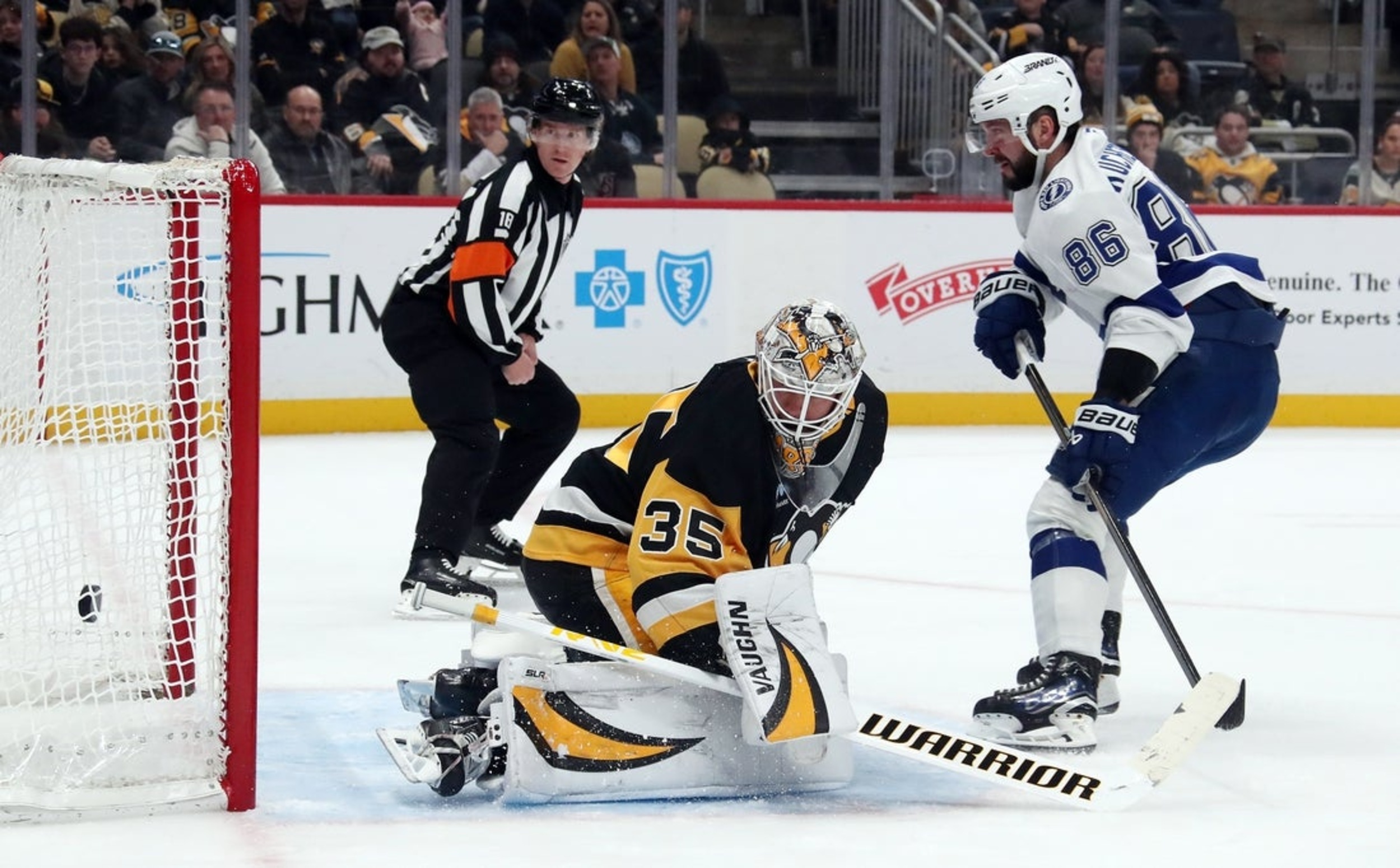 Playing for pride, Penguins rise to challenge vs. Lightning