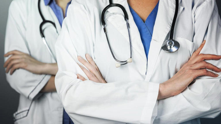 University of Minnesota doctors file to unionize with country's largest ...