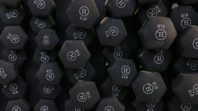 Fitness coach’s morning routine goes viral