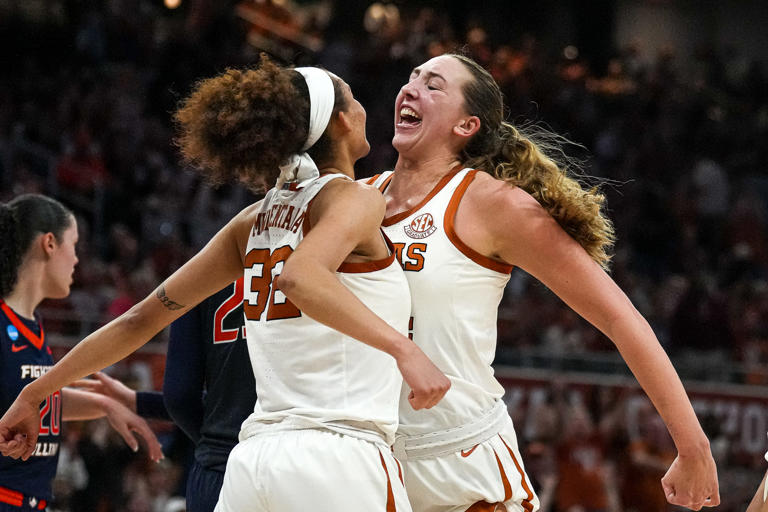 Texas vs Illinois game score: Replay, highlights as Longhorns advance ...