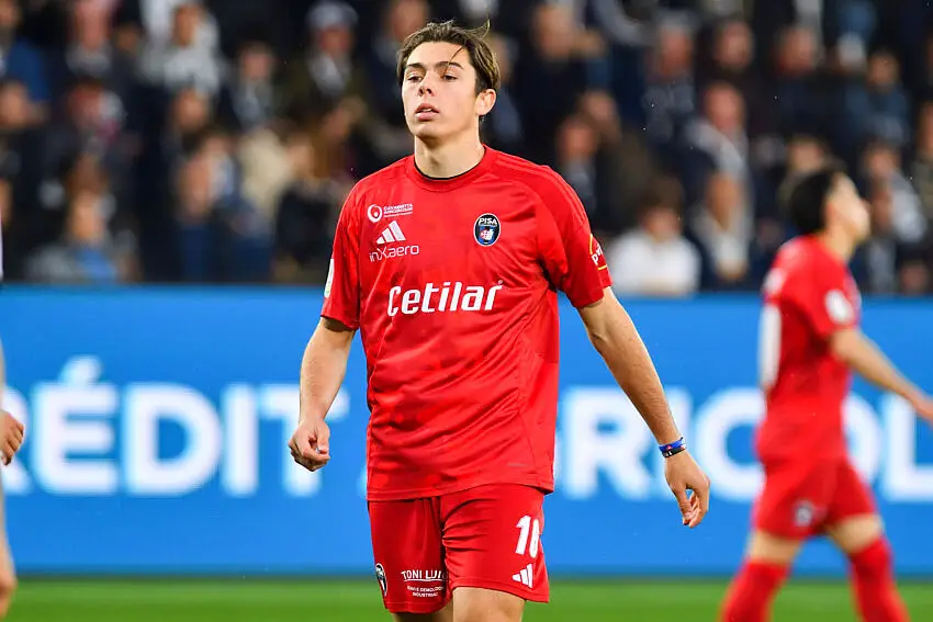 Louis Buffon tourne le dos à l’Italie et choisit la République Tchèque