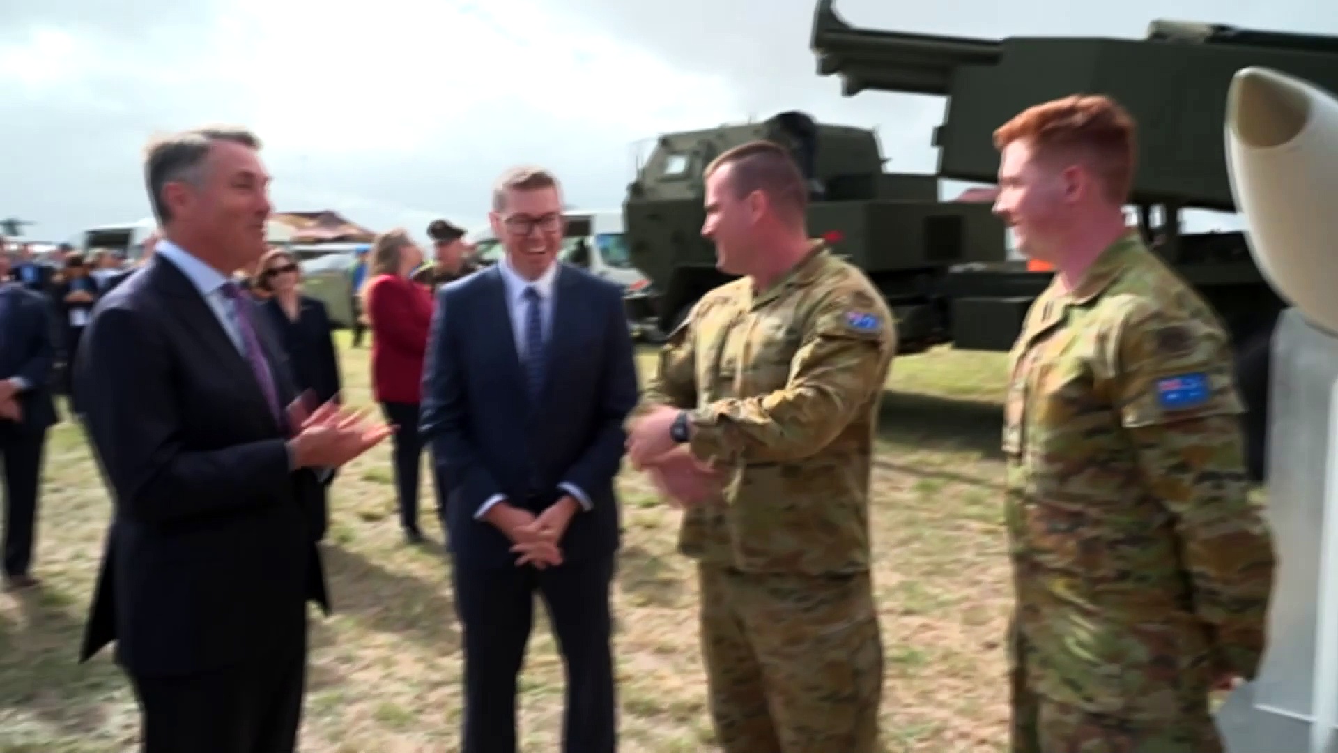 Federal government to bring forward $1b in defence spending