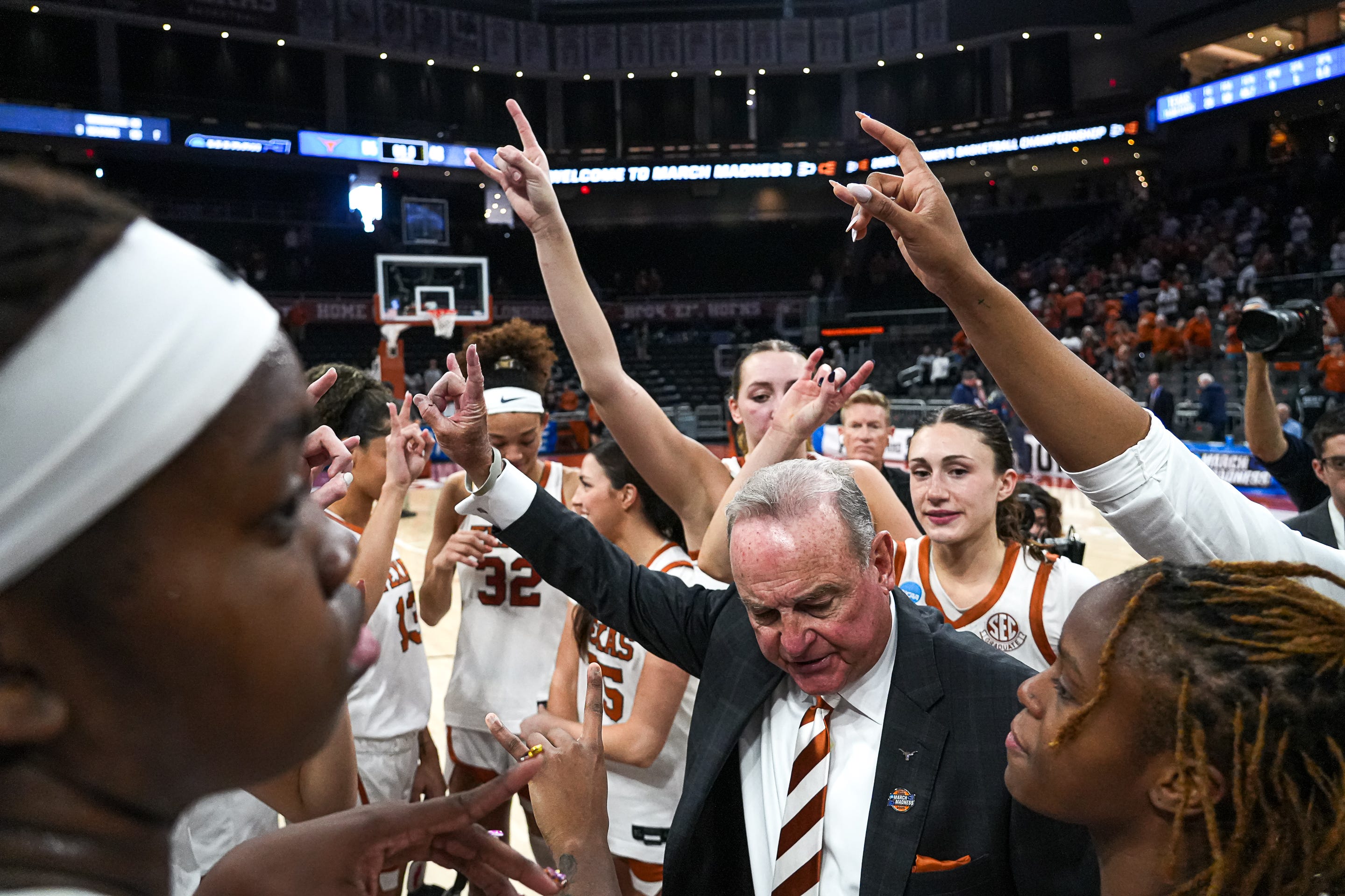 March Madness schedule: What time does Texas play South Carolina women ...