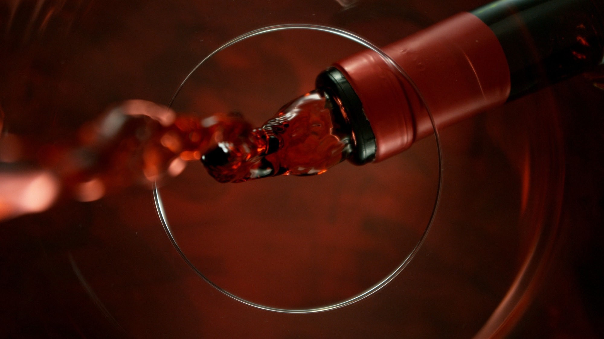 Red wine lowers bad cholesterol but doesn’t improve overall heart health