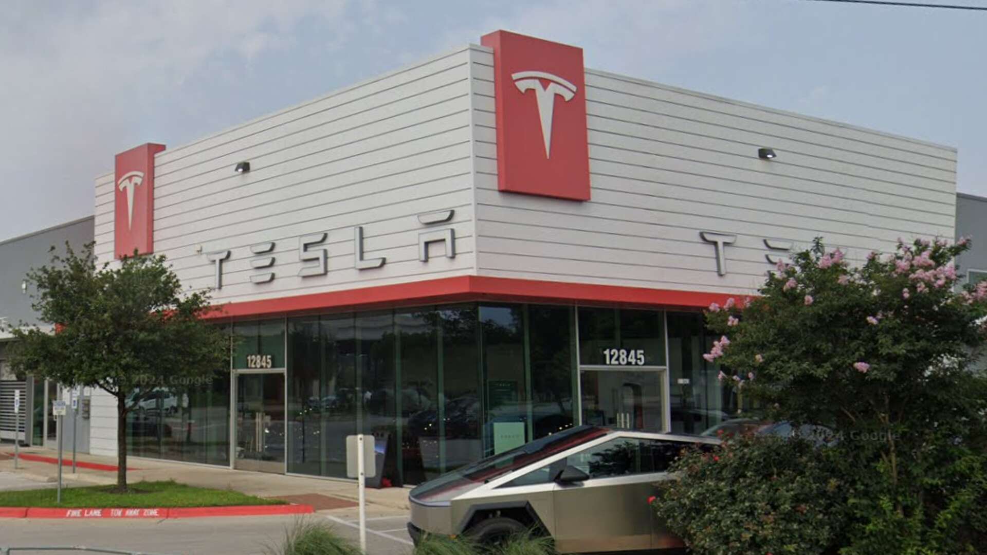 Tesla 'firebombing' sparks federal charges for man arrested in Texas