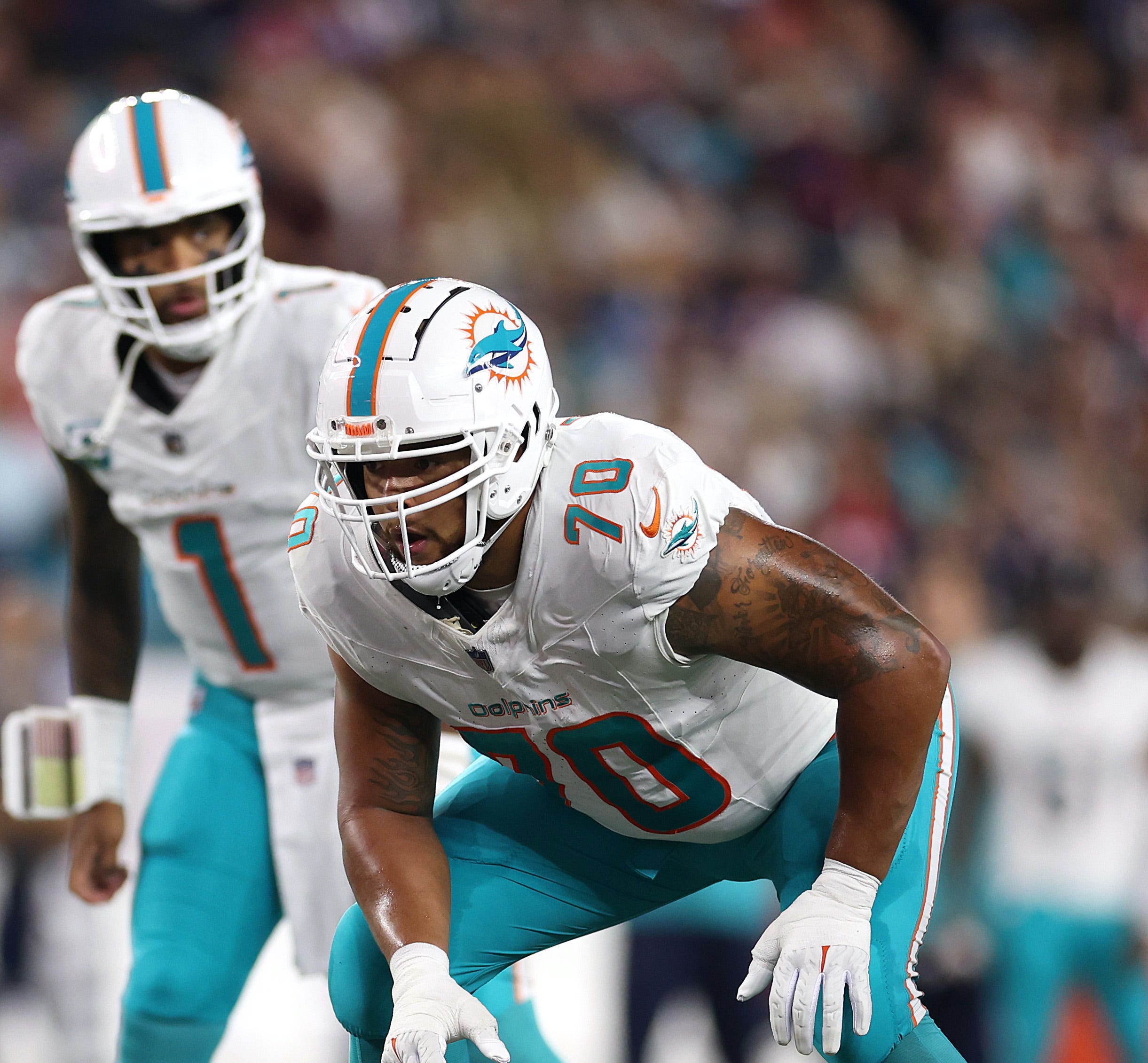 Former Dolphins swing tackle joining Eagles on 1-year deal, per report