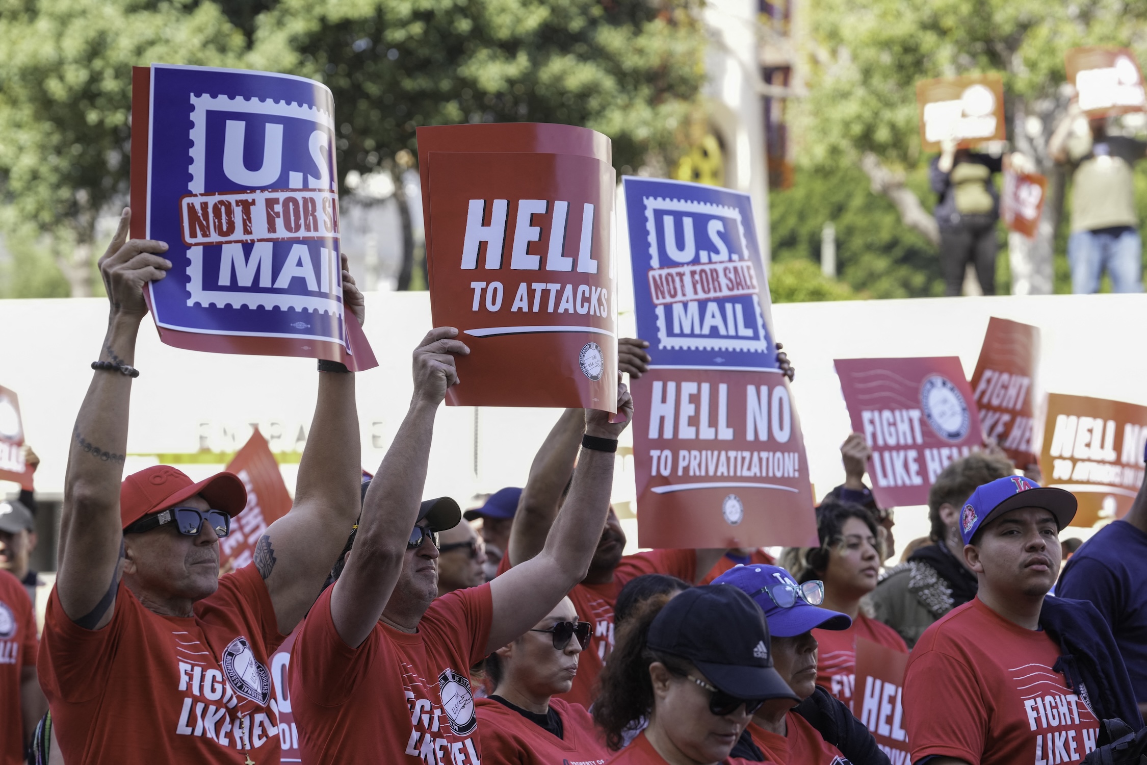 DeJoy Resigns as Postmaster General; USPS Unions Say ‘Hell No' to ...