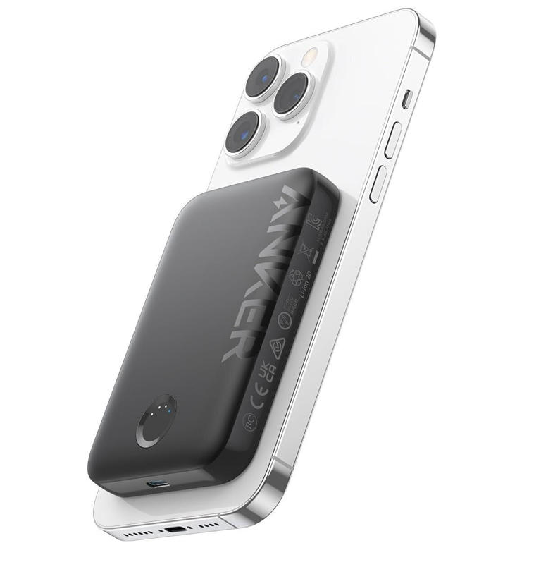 11 MagSafe Chargers That Offer Way More Than Apple Does