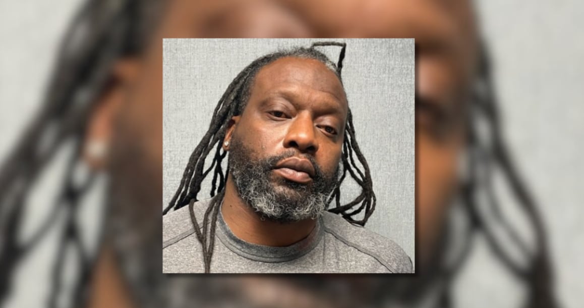 Ex-metro Atlanta football coach pleads guilty to strangling his girlfriend