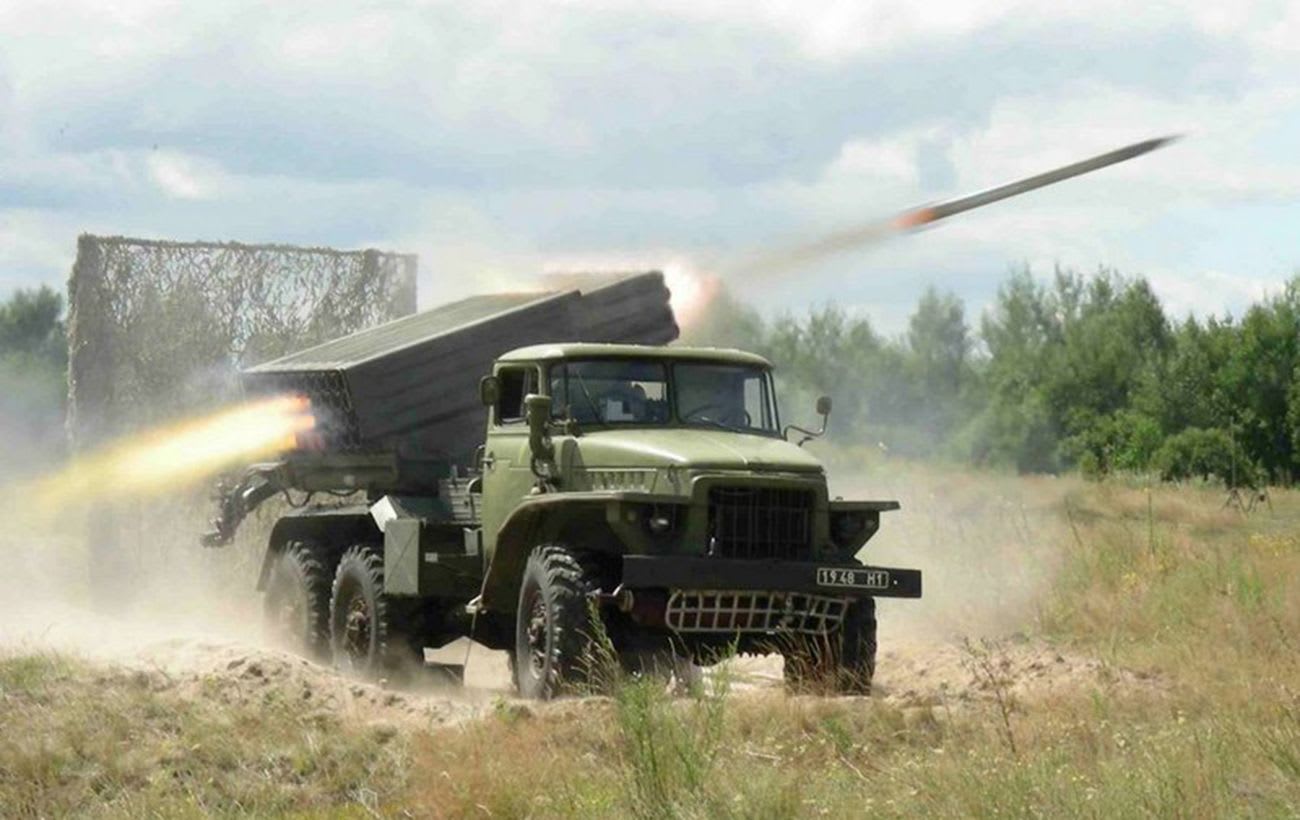 Ukrainian forces destroy Russian Grad rocket system in Pokrovsk ...