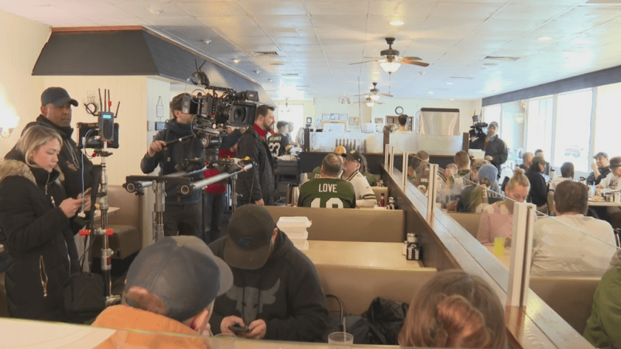 ESPN visits Green Bay’s ‘The Pancake Place’ ahead of the 2025 NFL Draft