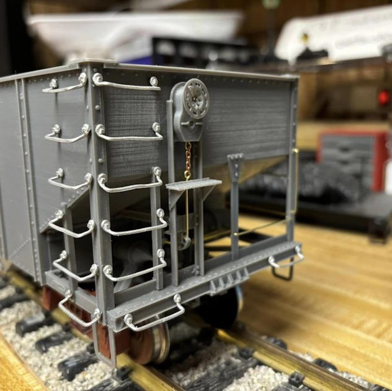 3-D printed U-channel hopper cars