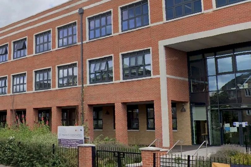 'Man carrying two knives' puts school in lockdown as kids scramble ...