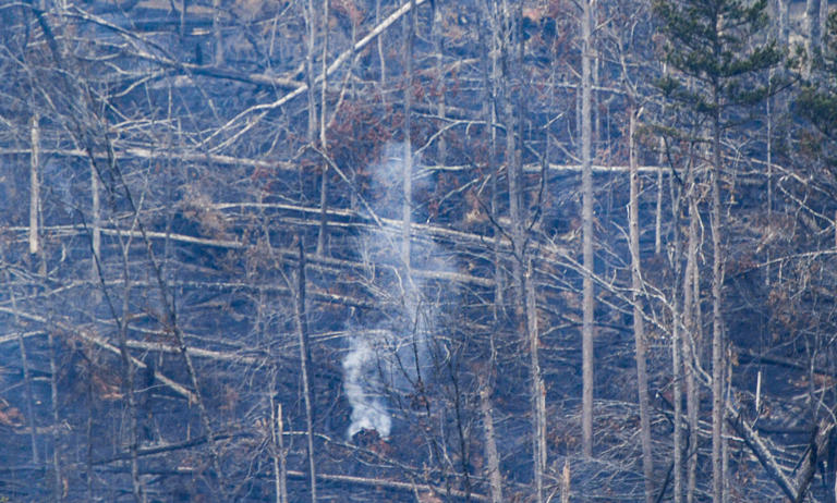 Crews battle wildfires at Table Rock, Persimmon Ridge: Voluntary ...