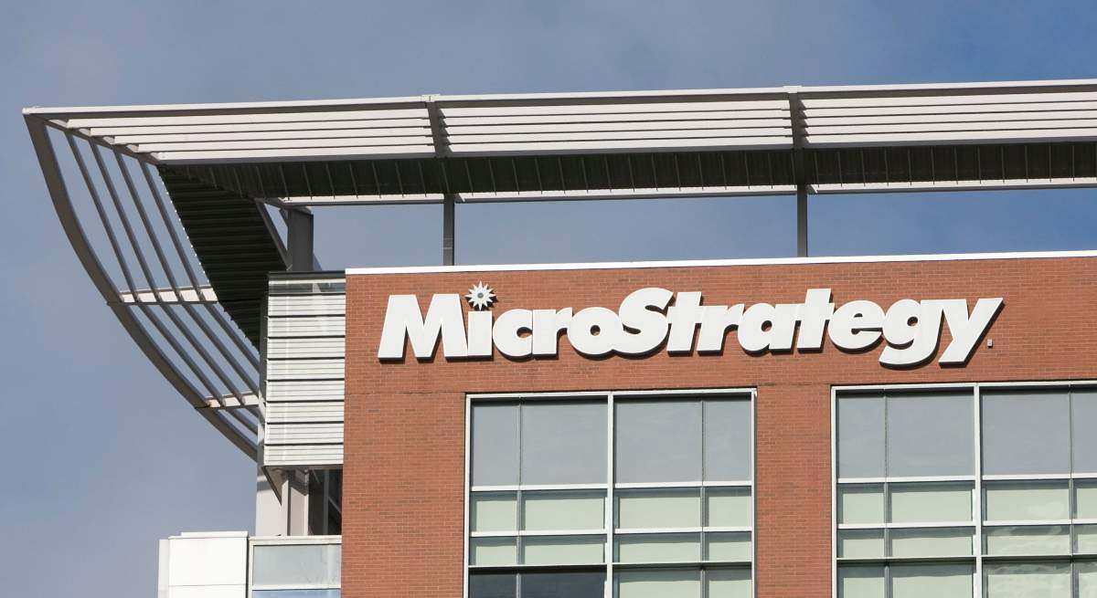 MicroStrategy, la empresa que desató el estallido de las puntocom, vuelve a la zona de sospecha ...