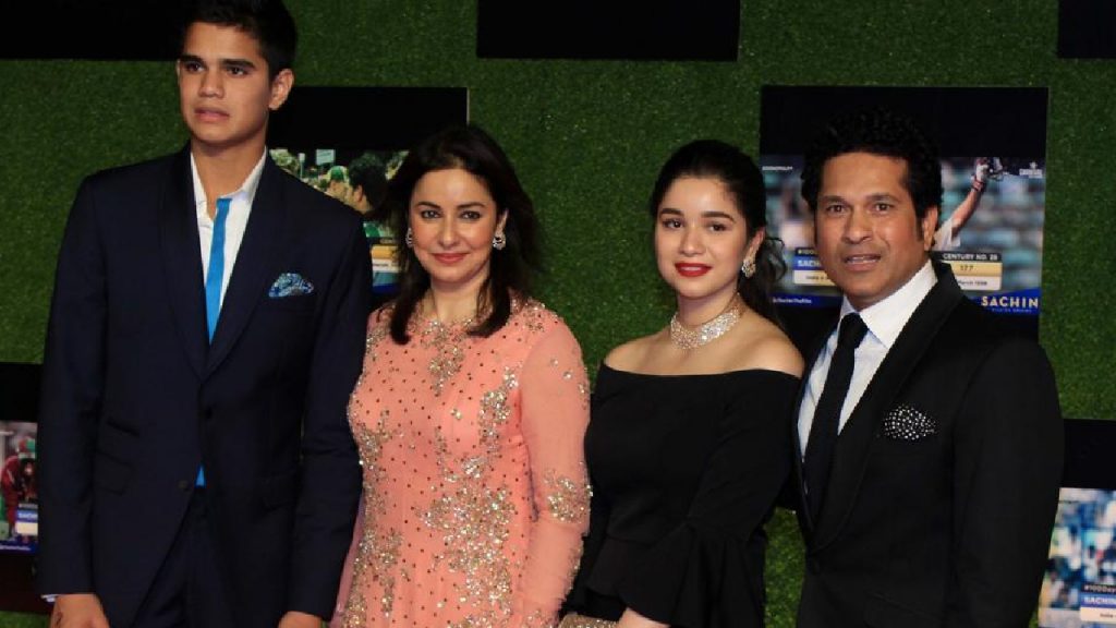 Arjun Tendulkar’s mom is GOLD medallist: Know all about Anjali Tendulkar’s educational ...