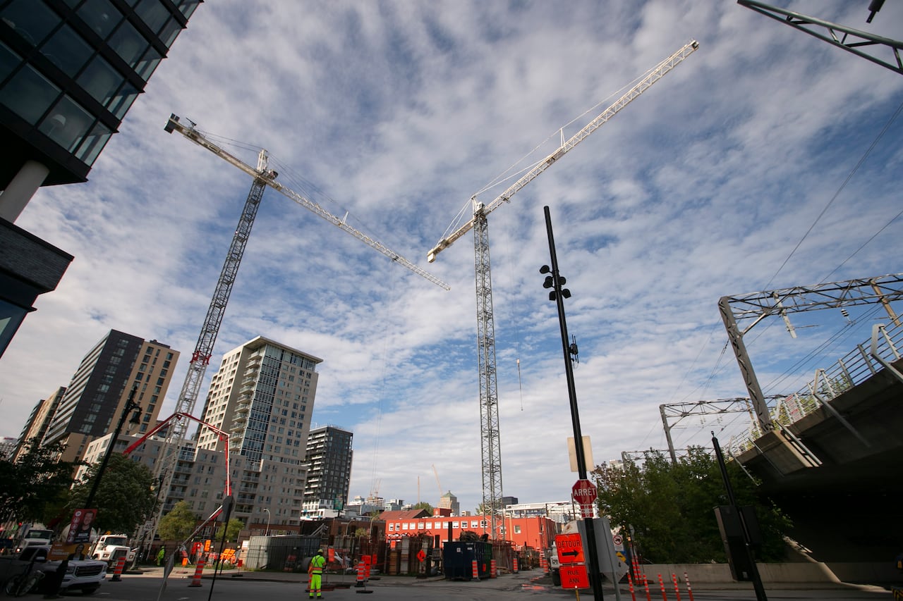Montreal shows off new plan for Bridge-Bonaventure featuring dense, off-market housing