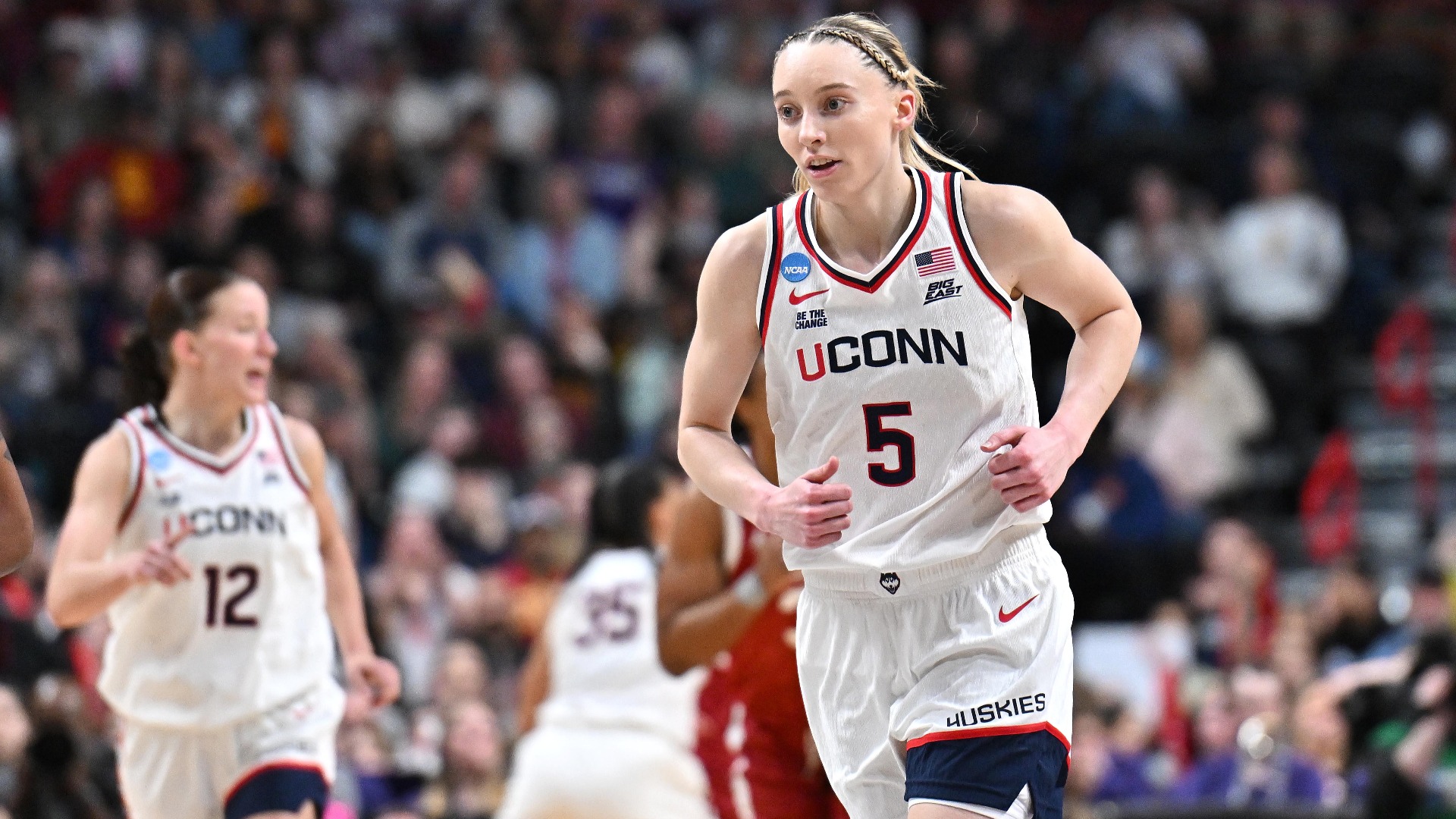 UConn's Game Strategy: Depth & Dynamic Offense Insights