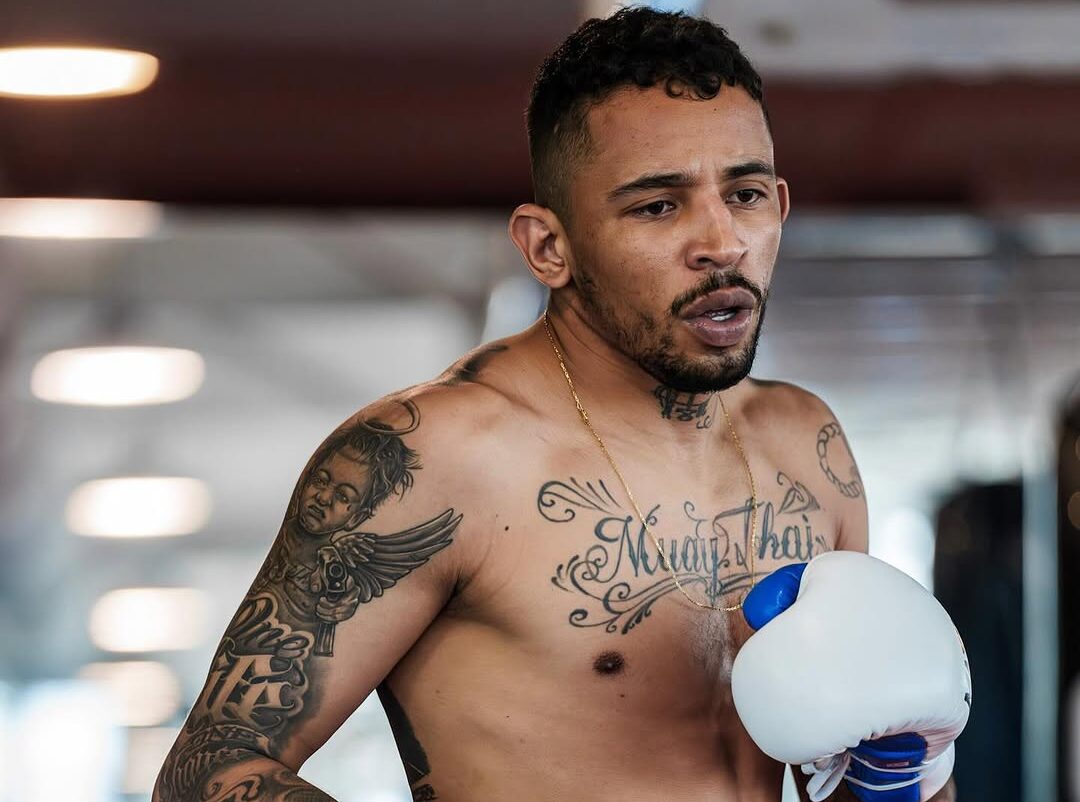 EXCLUSIVO! Treinador de Carlos Prates expõe expectativas para a luta ...