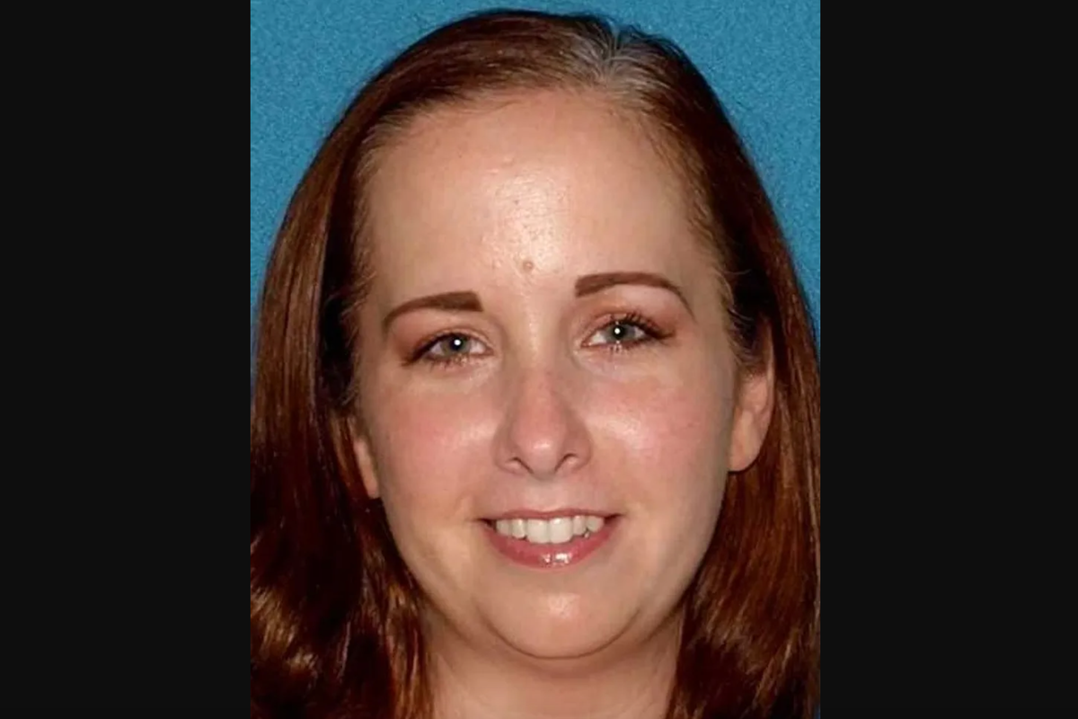 Teacher accused of sex with student exchanged 25,000 texts with victim ...