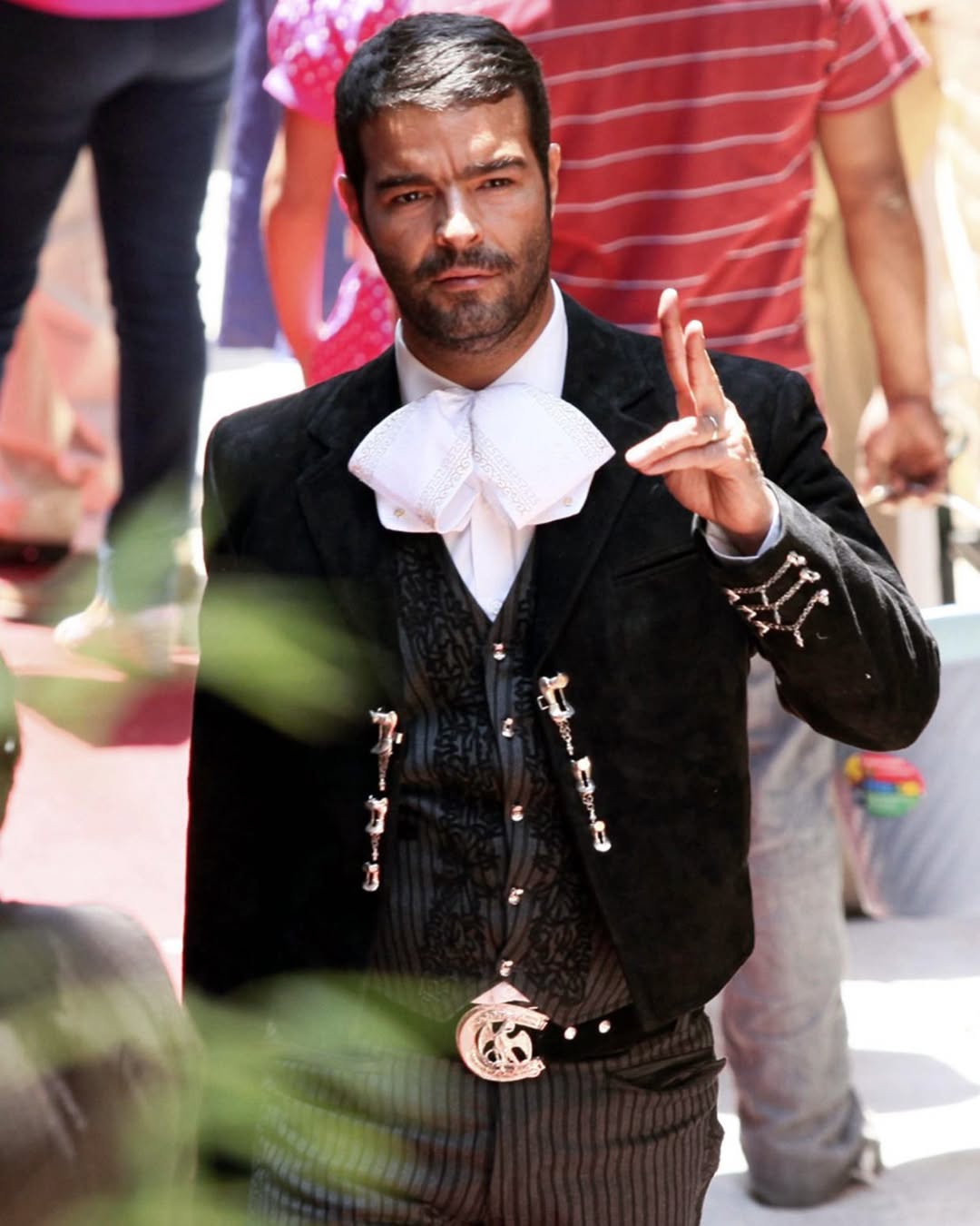 Pablo Montero golpea a actor de 'Perfume de Gardenias'; se disculpa