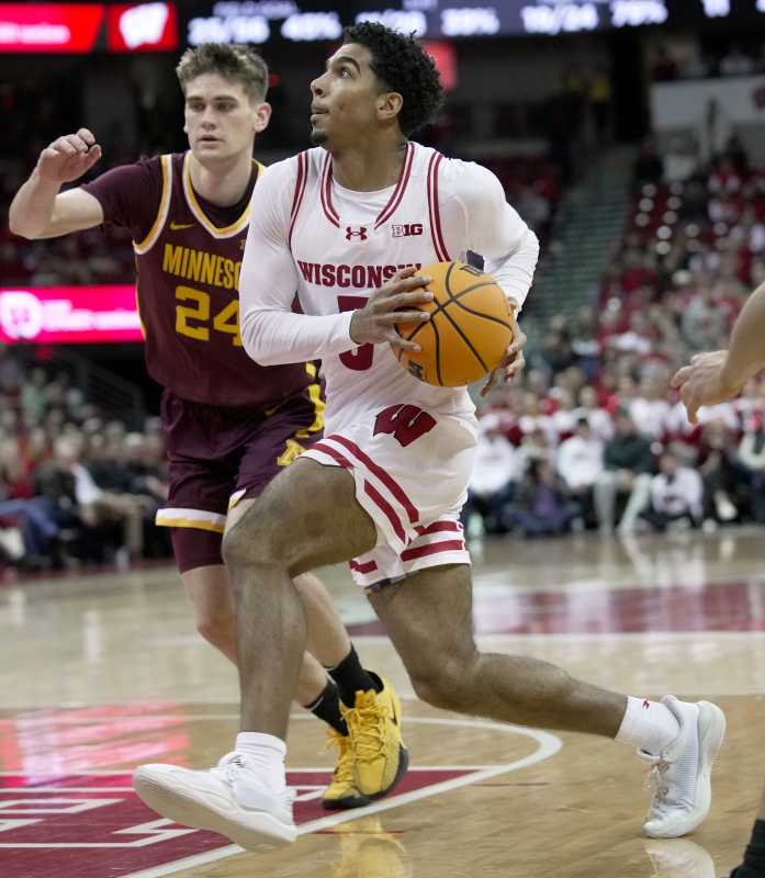 Wisconsin Basketball Point Guard Enters Transfer Portal