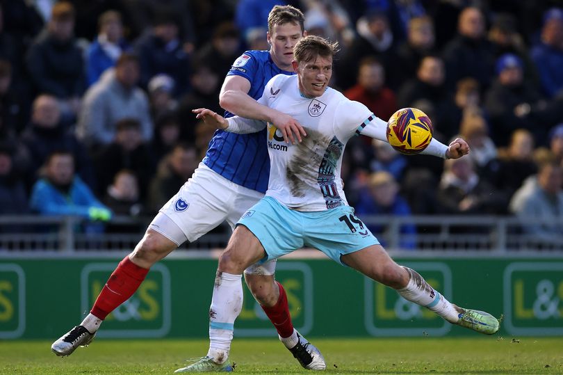 Portsmouth boss delivers encouraging new injury update on Bristol City ...