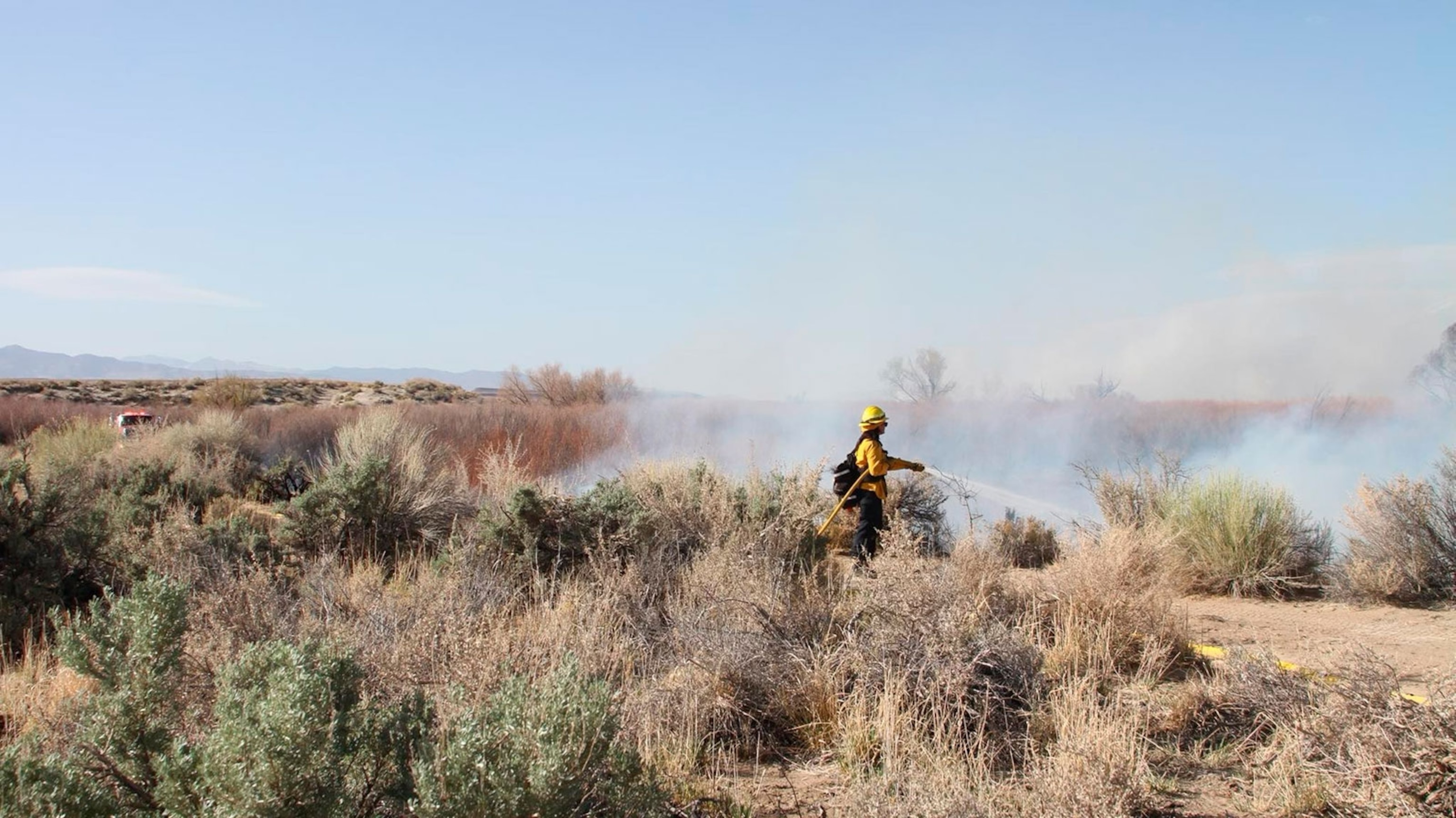 Silver Fire in California spreads to 1,000 acres, prompts evacuations