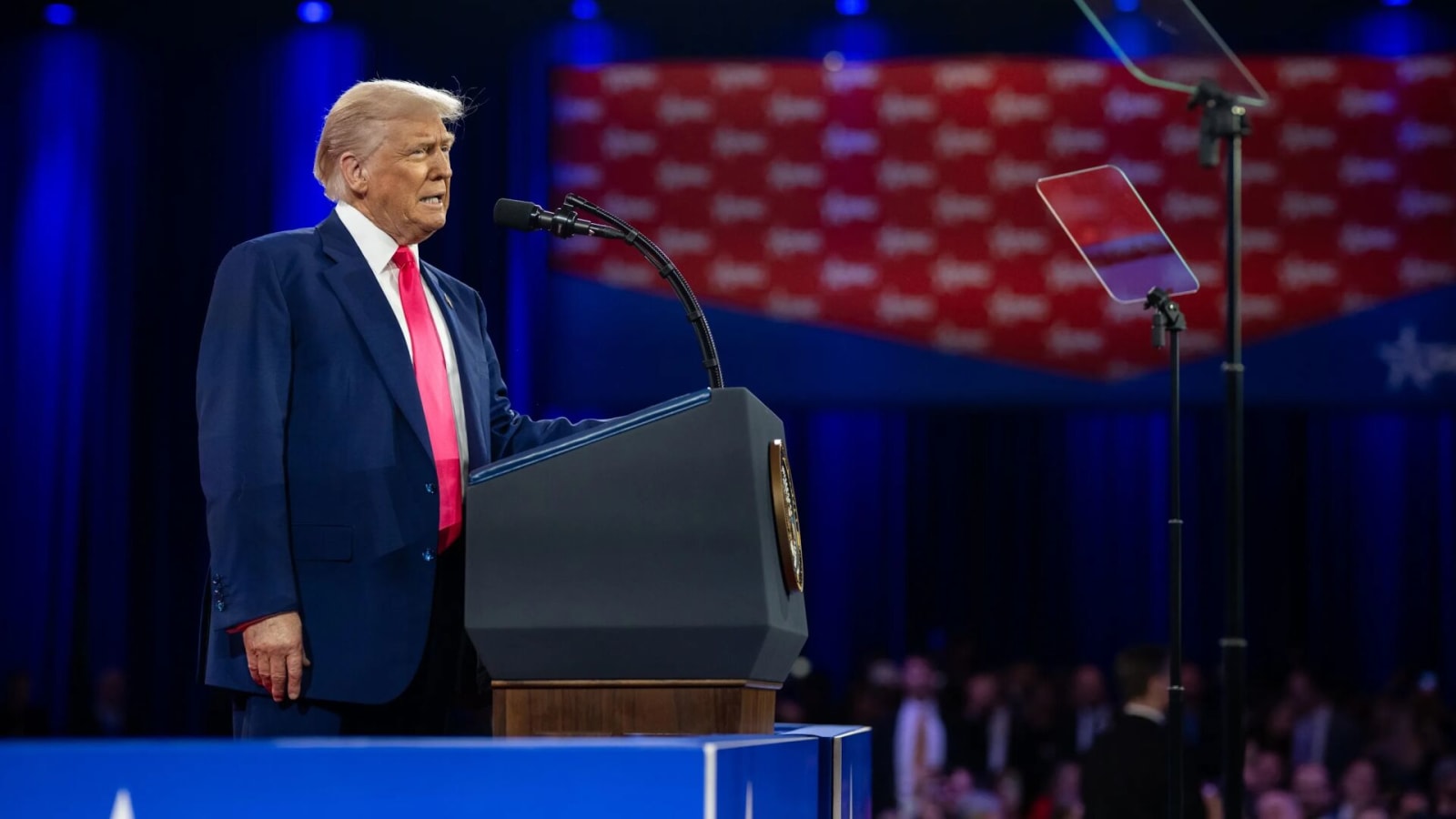 Poll: Immigration remains Trump's strongest issue with Americans