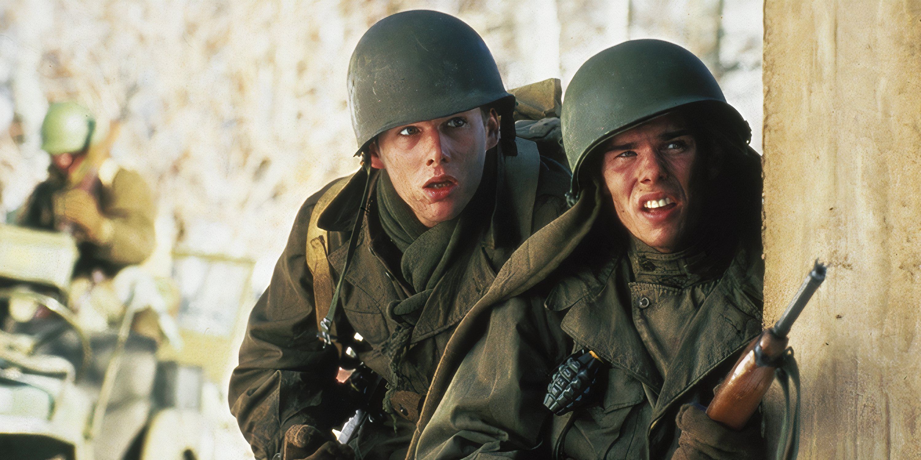 A Young Ethan Hawke Stole the Show in This 33-Year-Old WWII Movie With ...