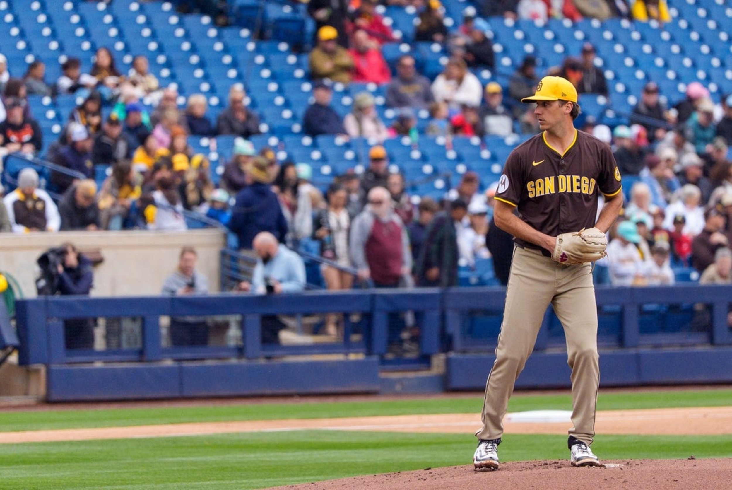 In long-awaited return to majors, Padres' Kyle Hart faces Guardians
