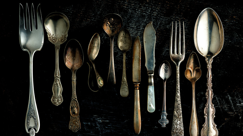 Effortlessly Clean Silverware And Remove Stains With One Ingredient